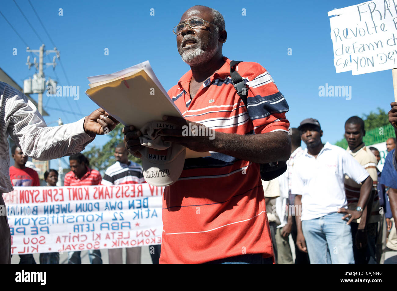 Jan 12, 2011 - Port-au-Prince, Haiti - Protesters with the group IRKEFD ...