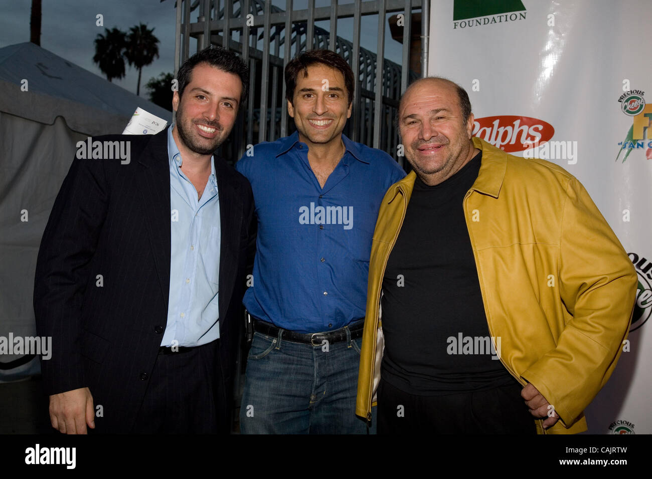 Sep 27, 2007 - Los Angeles, CA, USA - (L-R) MARIO MACALUSO, VINCENT ...