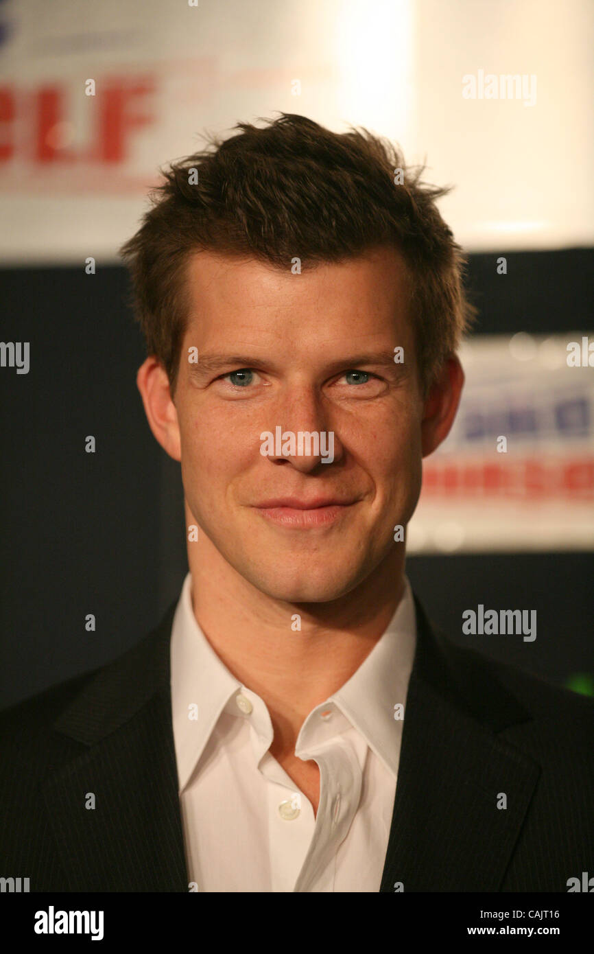 Sep 27, 2007 - Beverly Hills, CA, USA - Actor ERIC MABIUS at the ...
