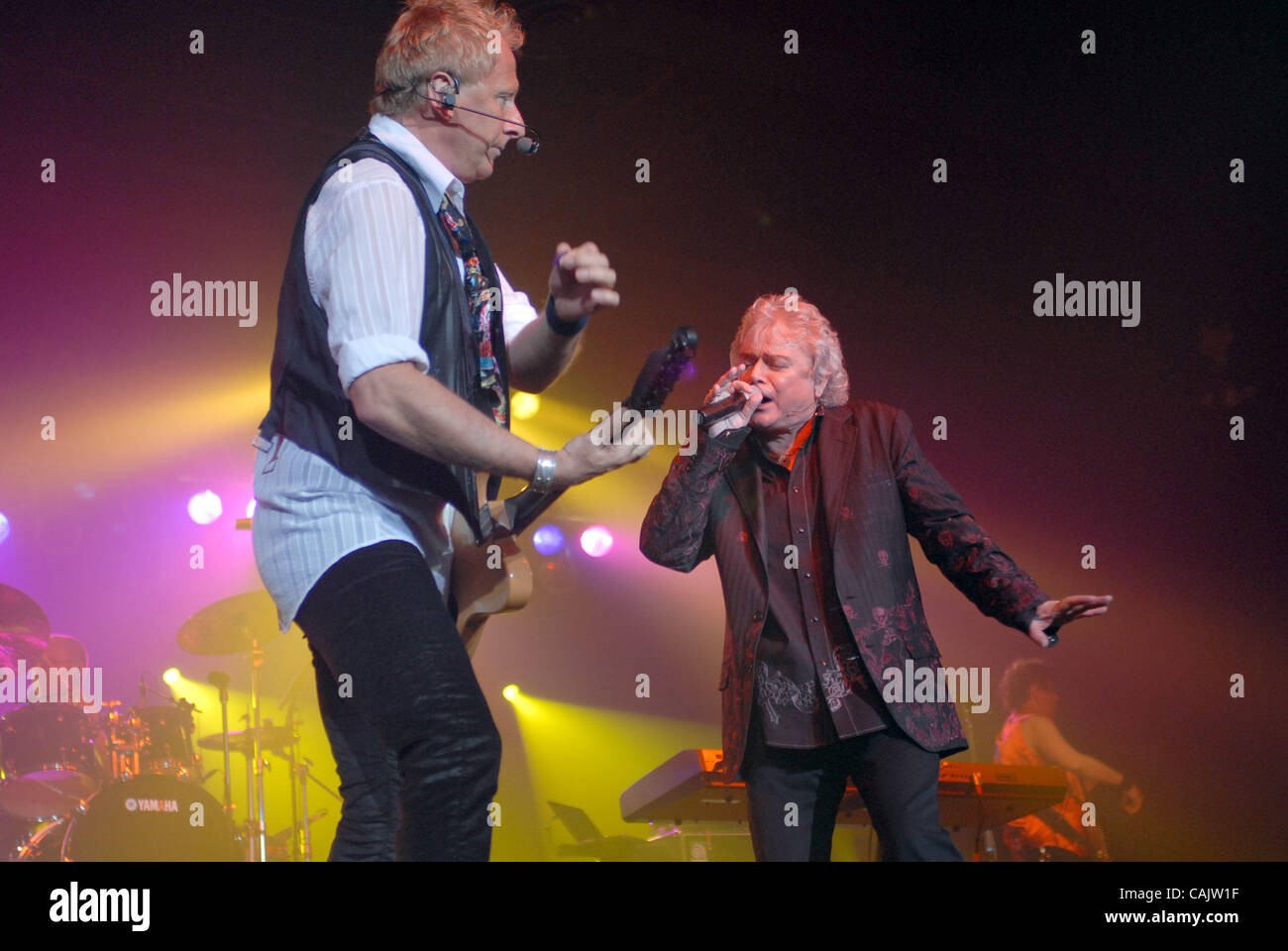 Russell hitchcock and graham russell hi-res stock photography and ...