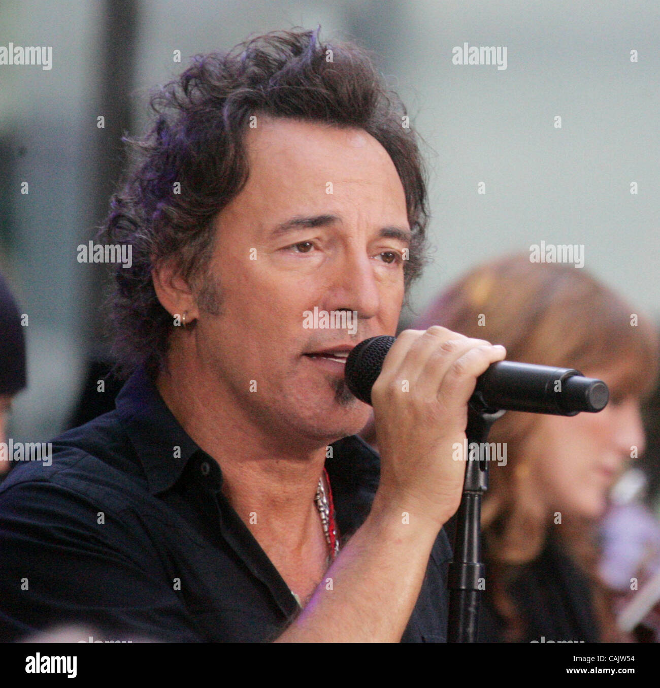 Sep 28, 2007 - New York, NY, USA - Musician BRUCE SPRINGSTEEN performs ...