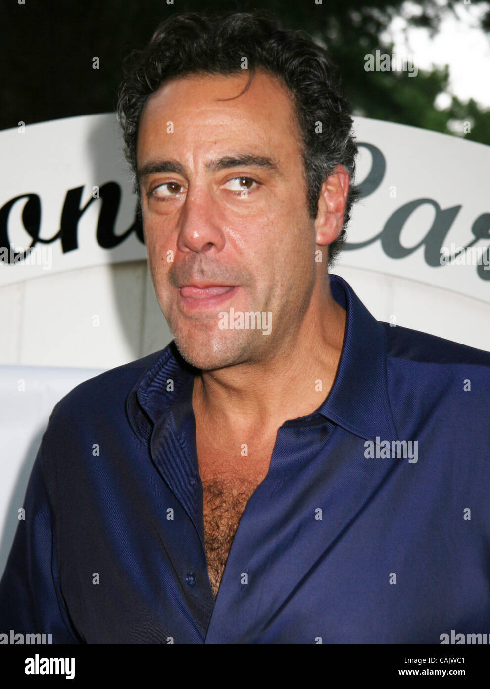 Sep 29, 2007 - Northridge, CA, USA - Actor BRAD GARRETT arriving at the ...