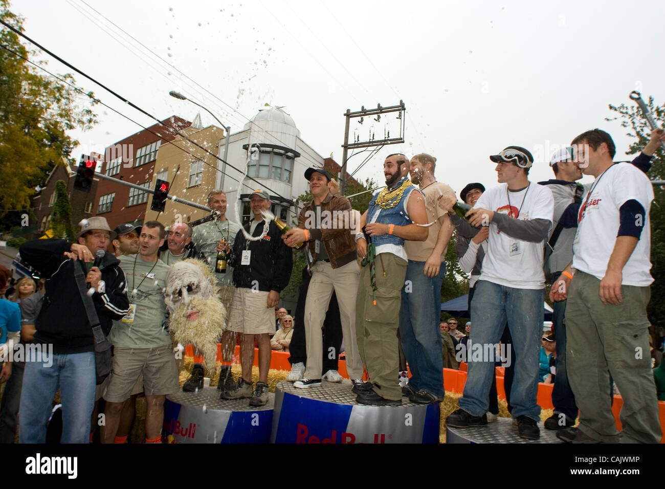 RedBull Soapbox Race SEATTLE – September 29, 2007 – More than 40,000 ...