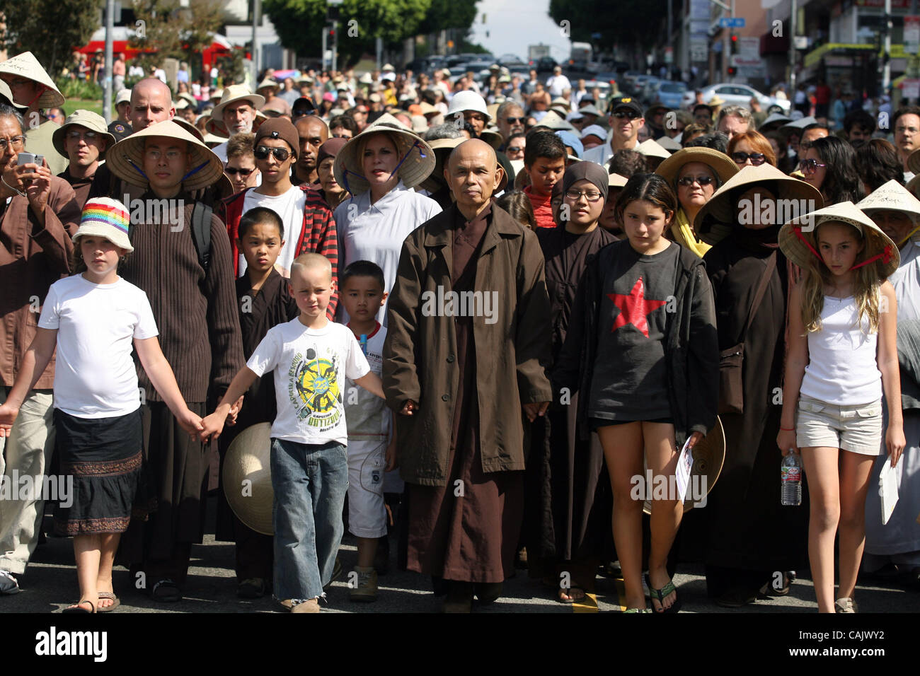 Zen Master, author, peace and human rights activist Thich Nhat Hanh ...
