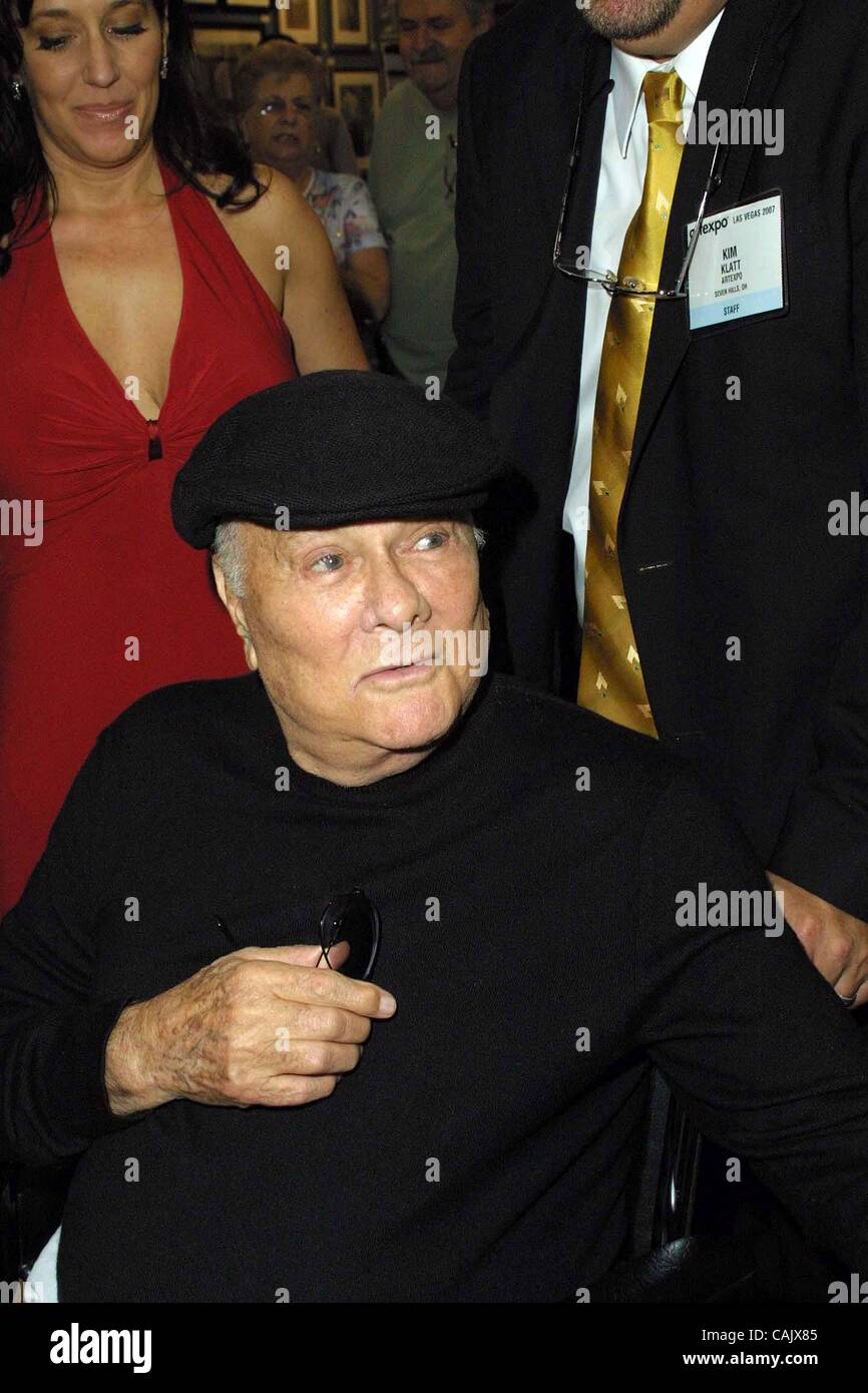Oct. 1, 2007 - Hollywood, California, U.S. - K54858EG. ART EXPO AT ...