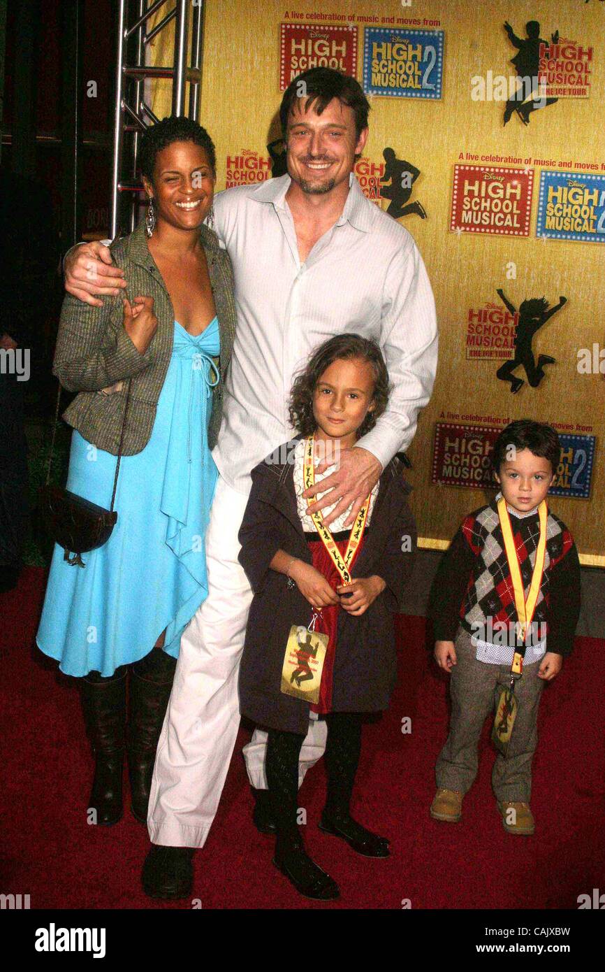 Oct. 1, 2007 - New York, New York, U.S. - OPENING NIGHT OF DISNEY'S ...