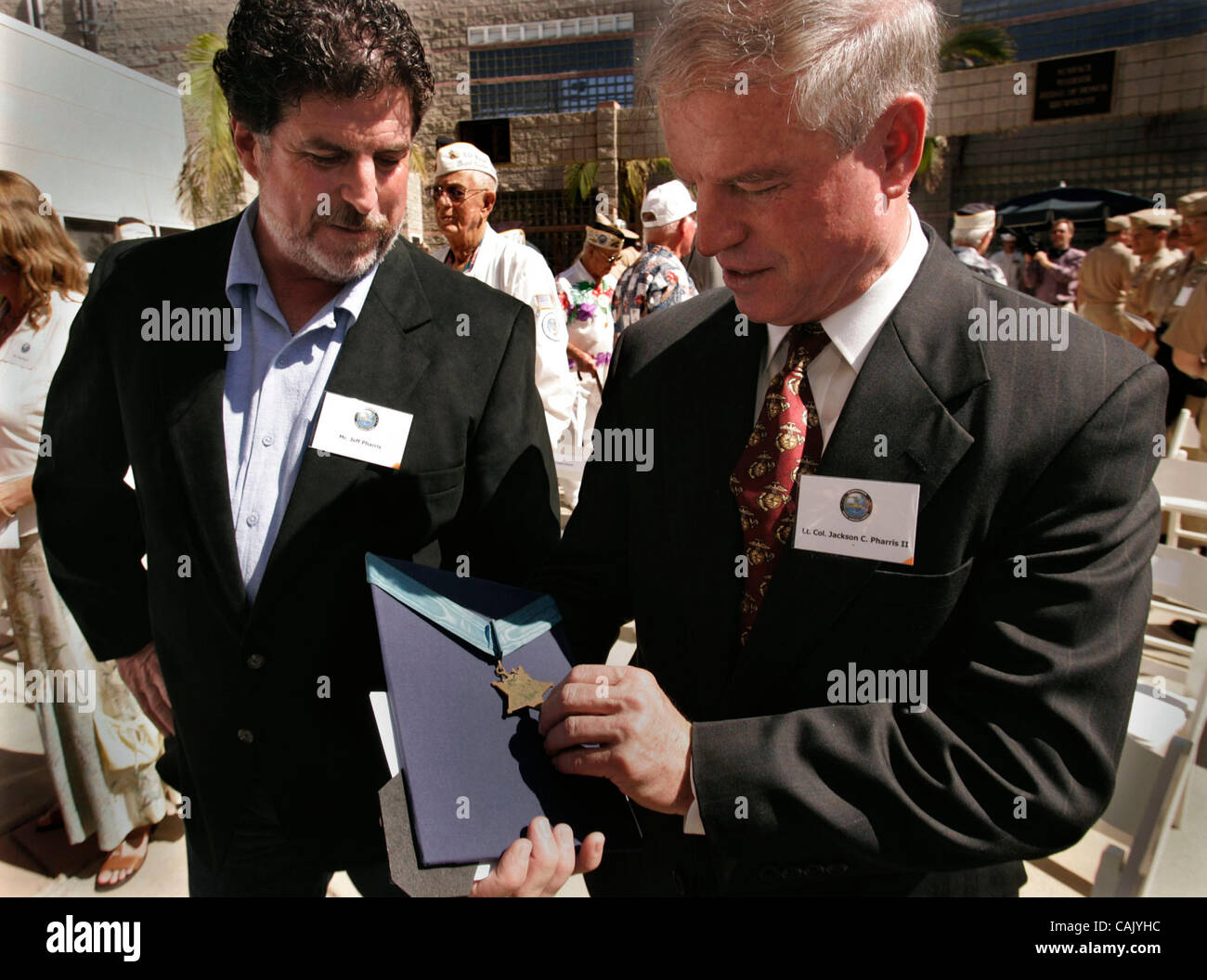 Lt cmdr hi-res stock photography and images - Alamy