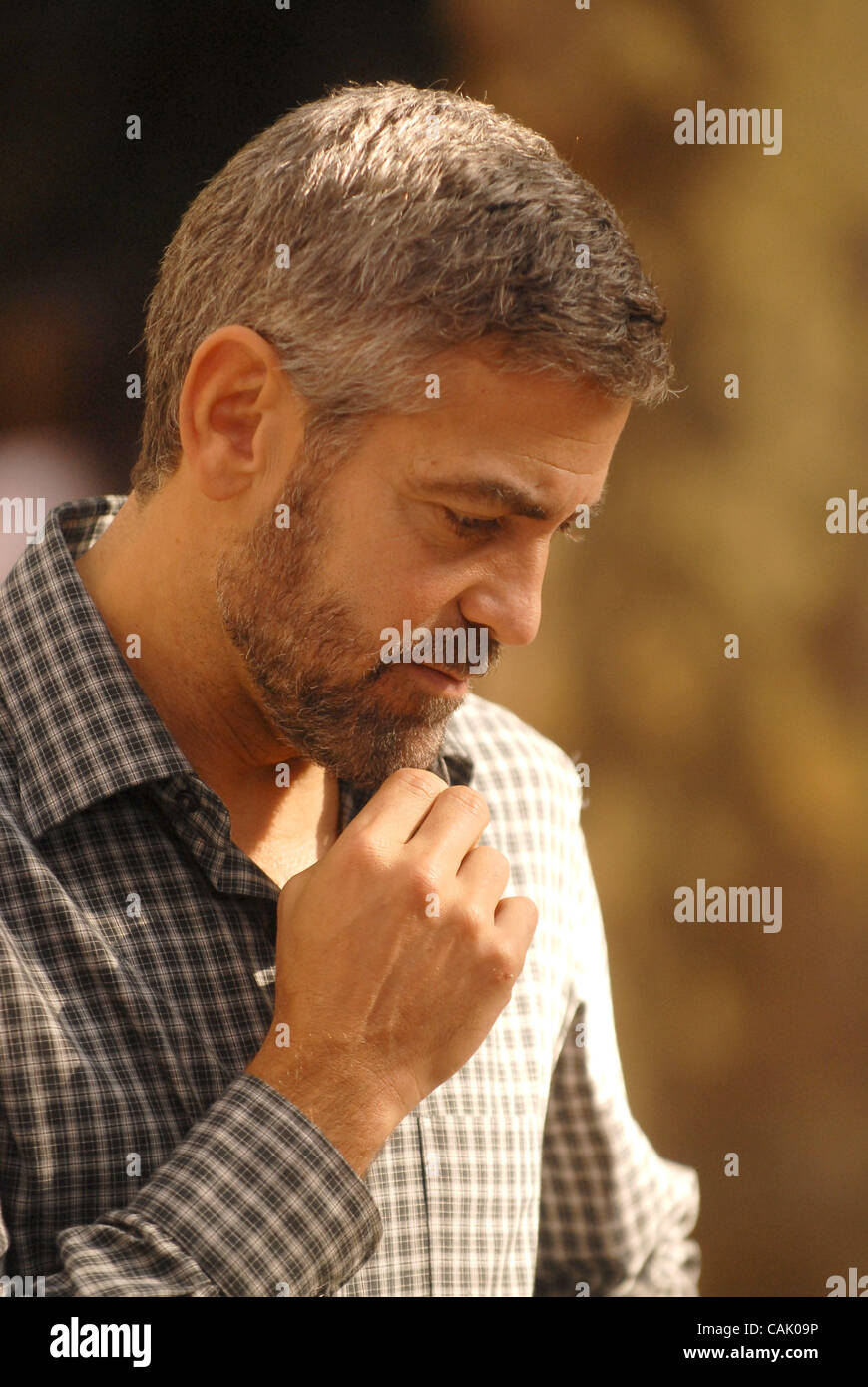 Oct 03, 2007 - New York, NY, USA - GEORGE CLOONEY on the set of 'Burn After Reading' in Brooklyn ...