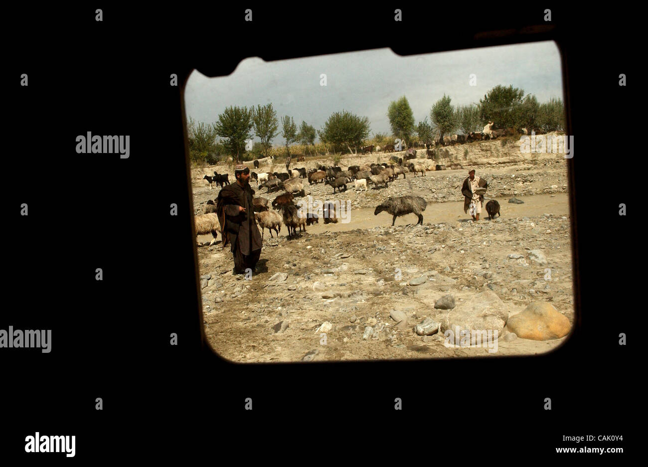Oct 03, 2007 - Khost, Afghanistan - Photos taken through side window of ...