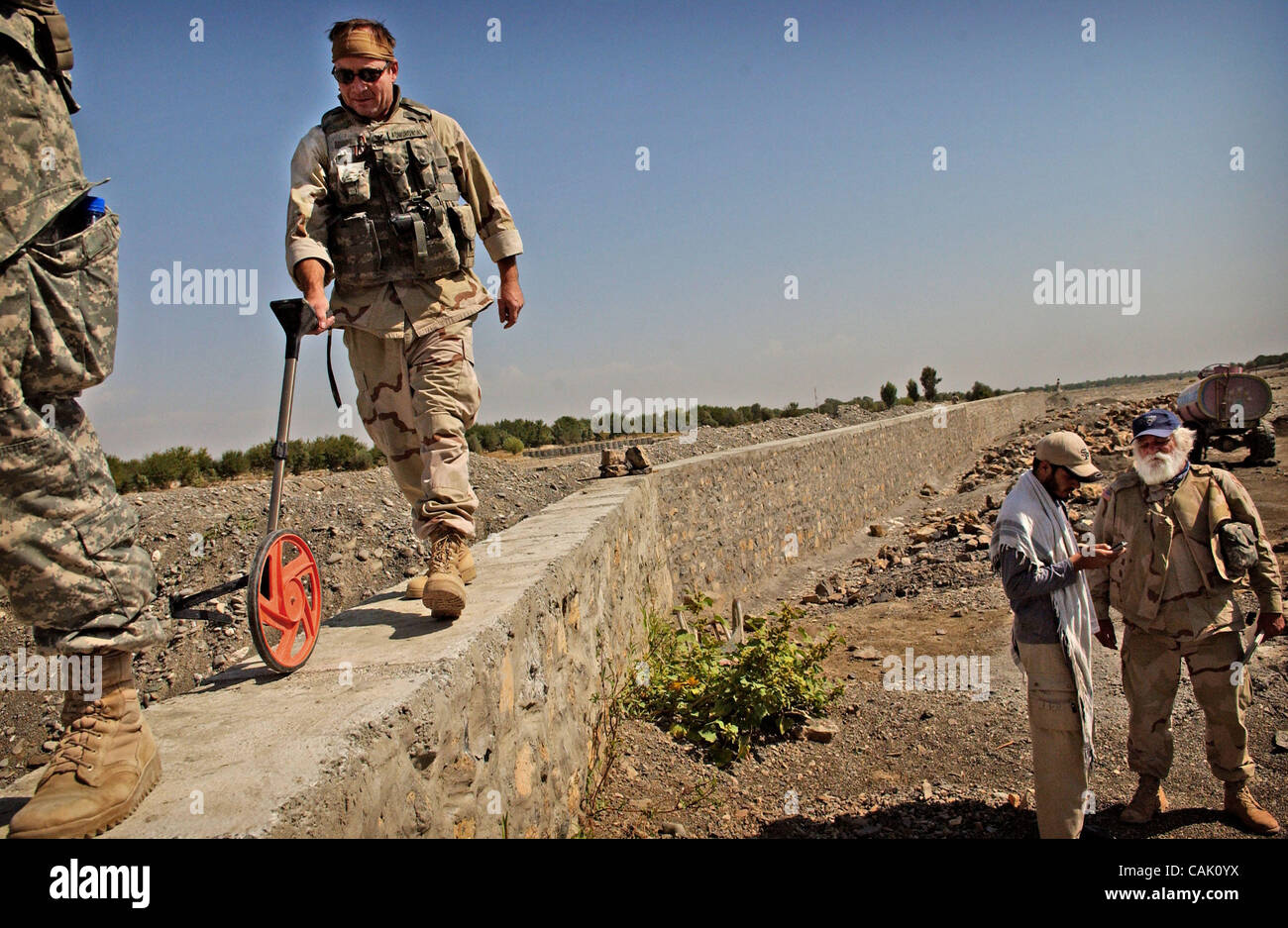 Oct 03, 2007 - Khost, Gardez Pass, Afghanistan - Petty Officer First ...