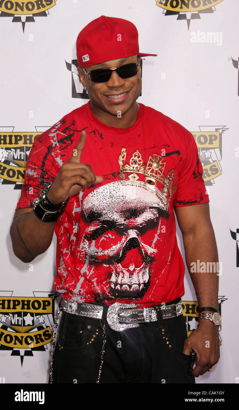 Oct 04, 2007 - New York, NY, USA - Hip hop artist LL COOL J at the ...