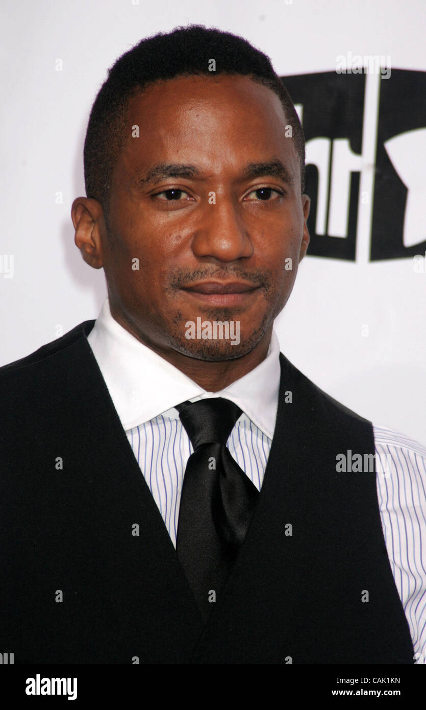 Q tip hip hop hi-res stock photography and images - Alamy