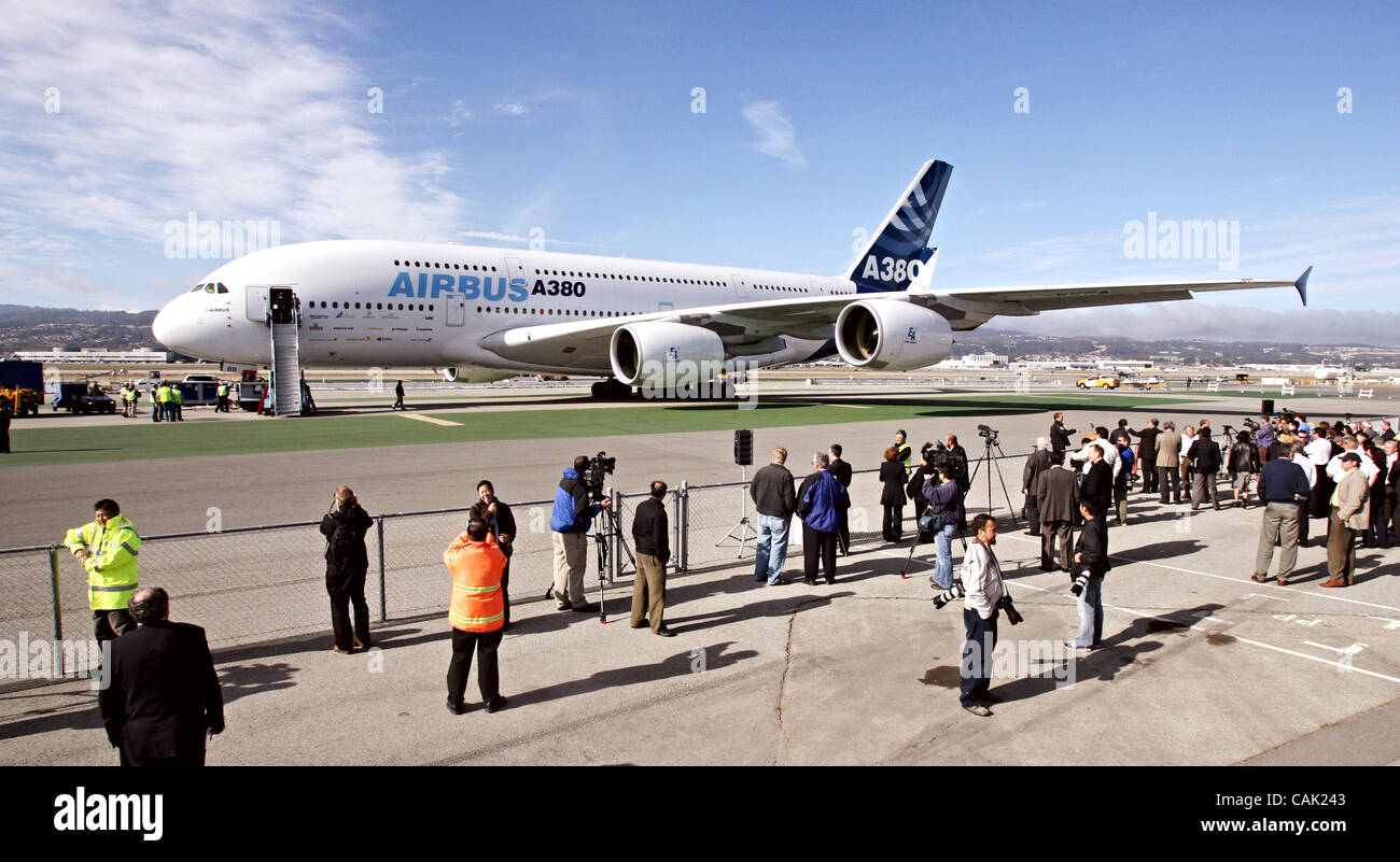 October 4th 2007 - San Francisco, CA, USA - The Airbus A380 landed at ...