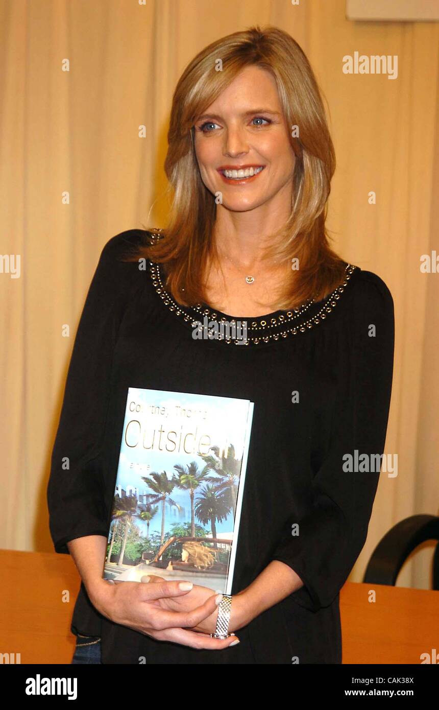 Sept. 19, 2007 - New York, New York, U.S. - K54727JKRON.ACTRESS ...