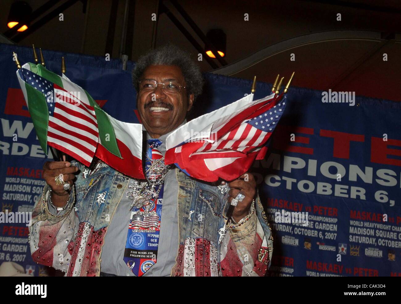 Don king boxing 2007 hi-res stock photography and images - Alamy