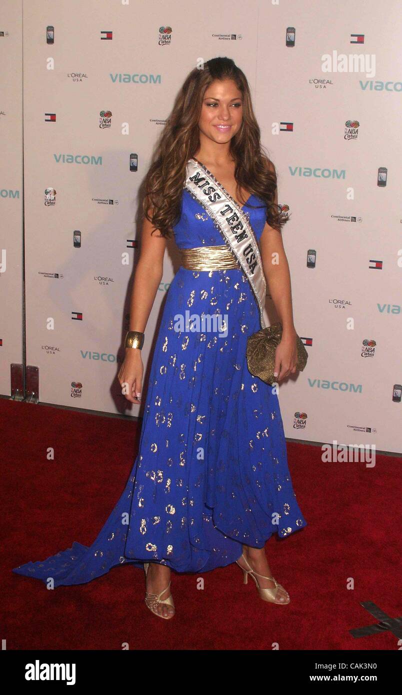 Sept. 19, 2007 - New York, New York, U.S. - ARRIVALS FOR THE DREAM ...