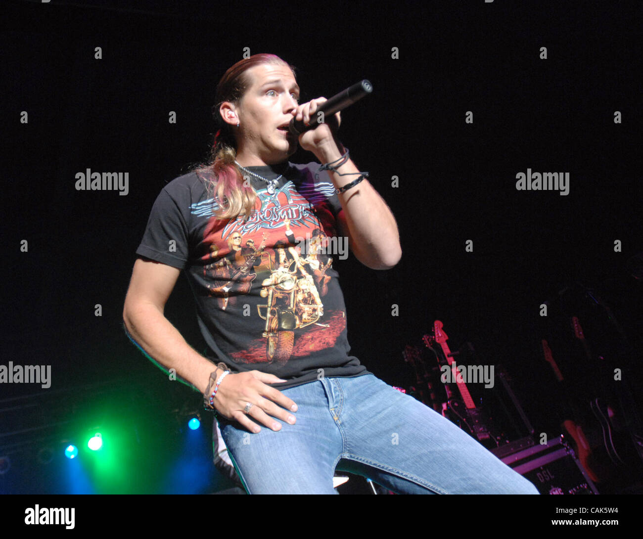 Jason carroll hi-res stock photography and images - Alamy