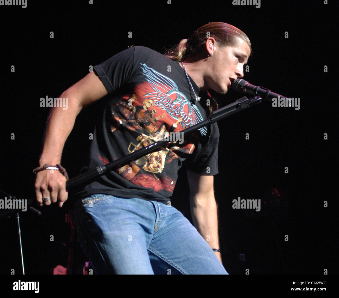 Sep 20, 2007 Fayetteville, NC; USA, Singer JASON MICHAEL CARROLL ...