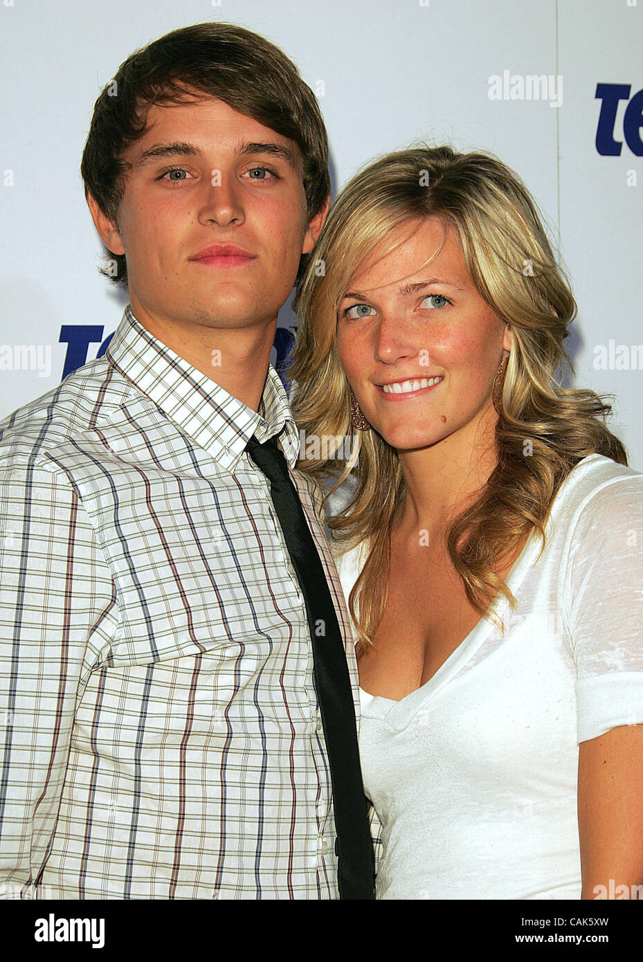 Sep 20, 2007 - Los Angeles, CA, USA - Actor ZACK LIVELY and guest ...