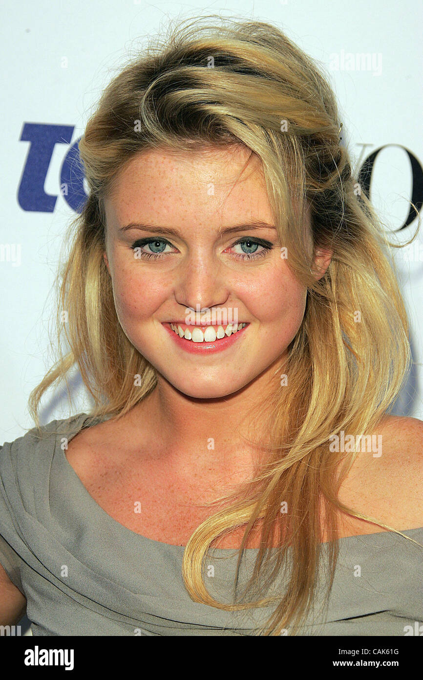 Lorraine nicholson hi-res stock photography and images - Alamy