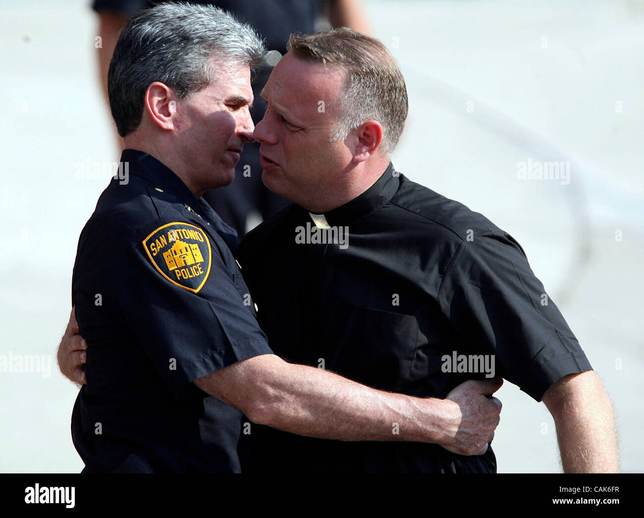 METRO- San Antonio Poice Chief William McManus and father Jimmy Drennan ...