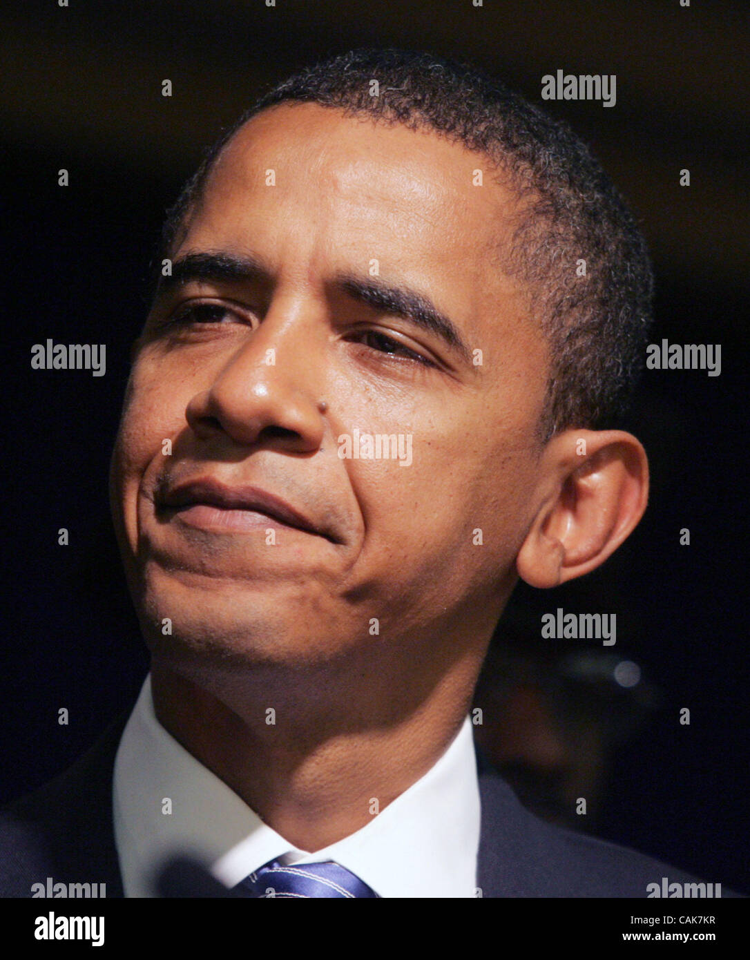 Sep 24, 2007 - New York, NY, USA - Democratic presidential hopeful ...