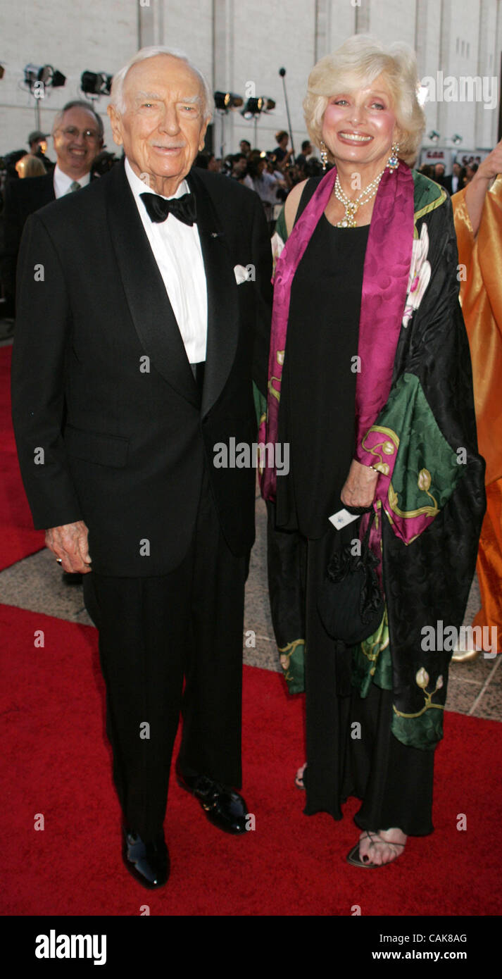 Sep 24, 2007 - New York, NY, USA - WALTER CRONKITE and JOANNA SIMON ...
