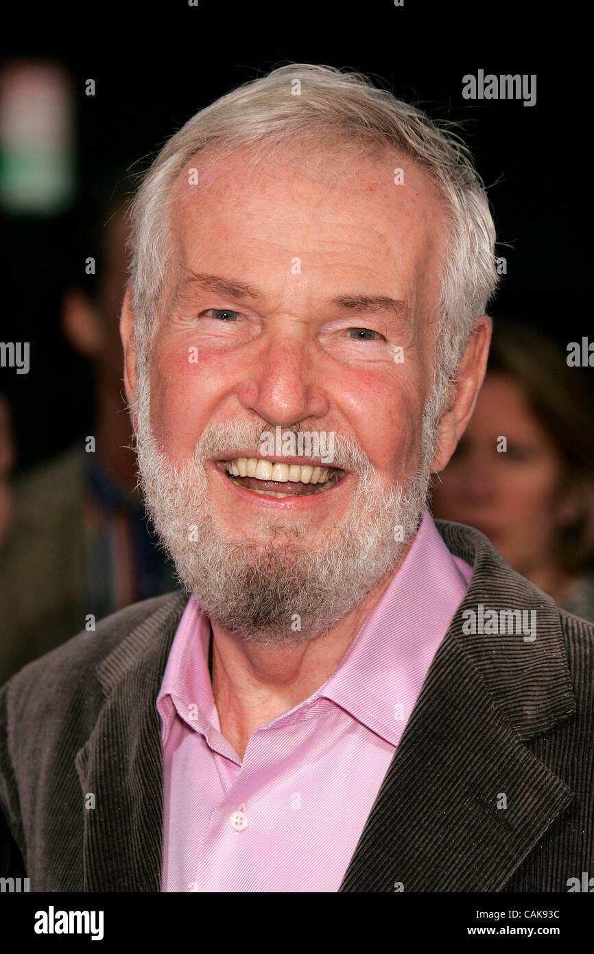 Director robert benton hi-res stock photography and images - Alamy