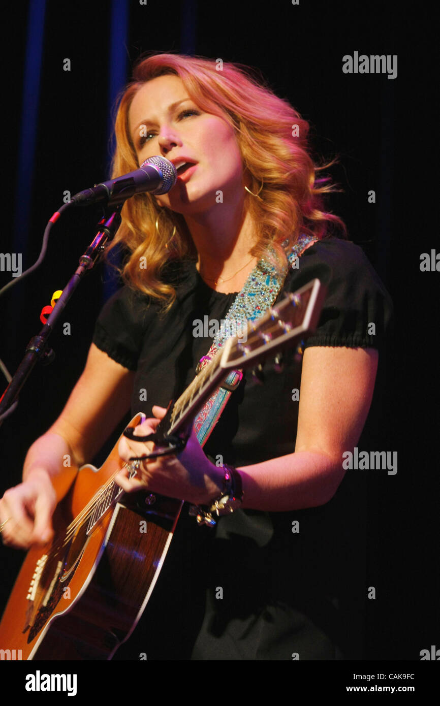Allison moorer hi-res stock photography and images - Alamy
