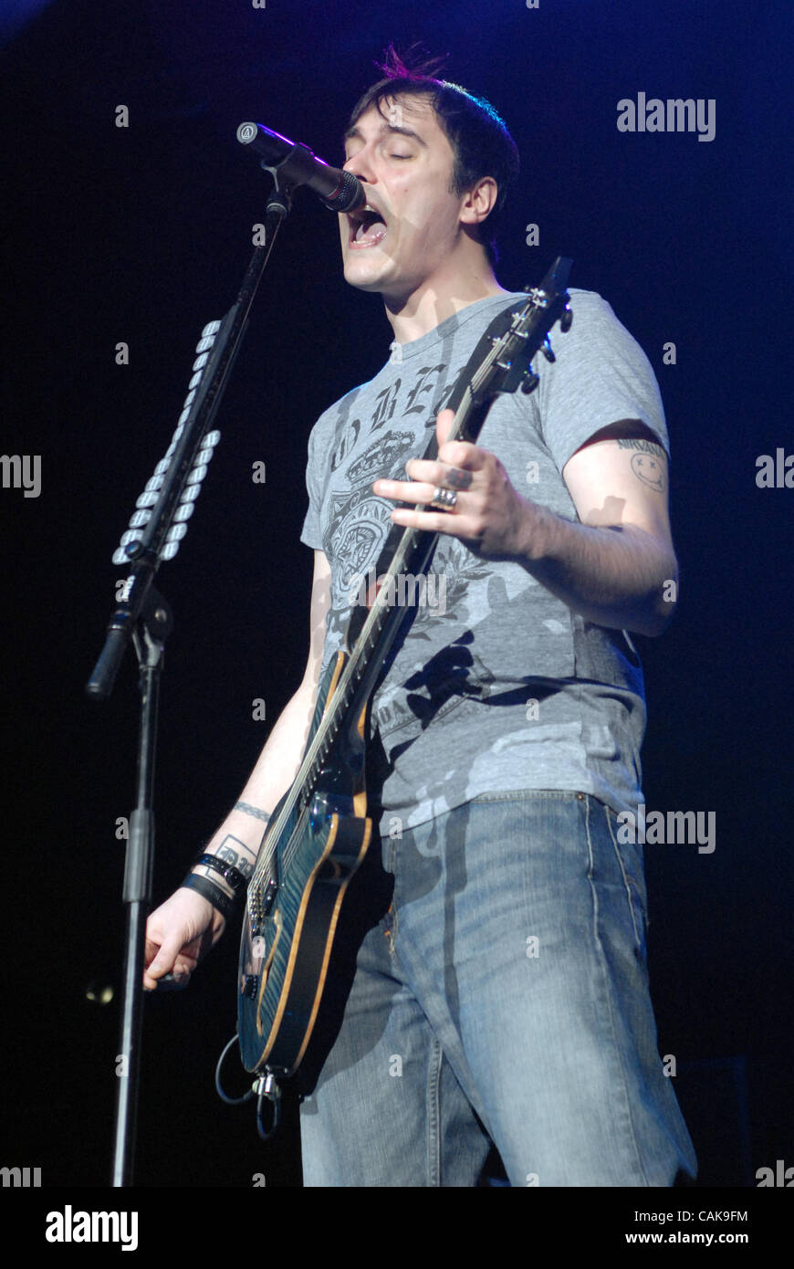 Sep. 26, 2007 Raleigh, NC; USA, Singer / Guitarist BENJAMIN BURNLEY of ...
