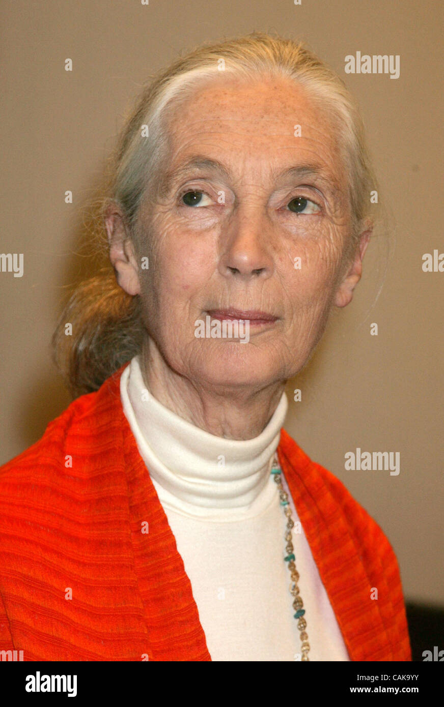 Dr Jane Goodall Stock Photos & Dr Jane Goodall Stock Images - Alamy