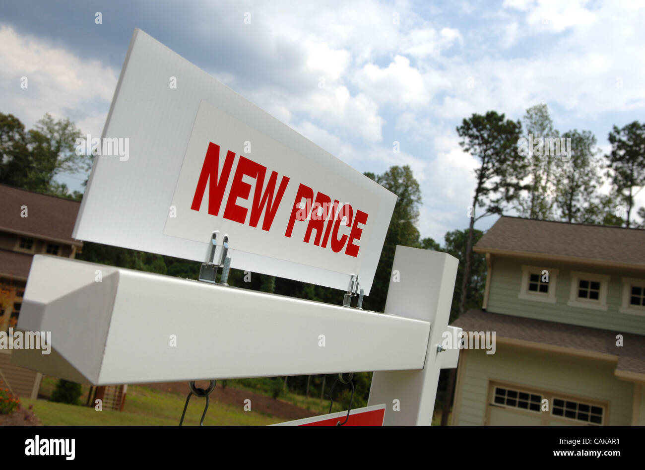 Unsold homes grow in Marietta, GA, an Atlanta suburb, despite lowered ...