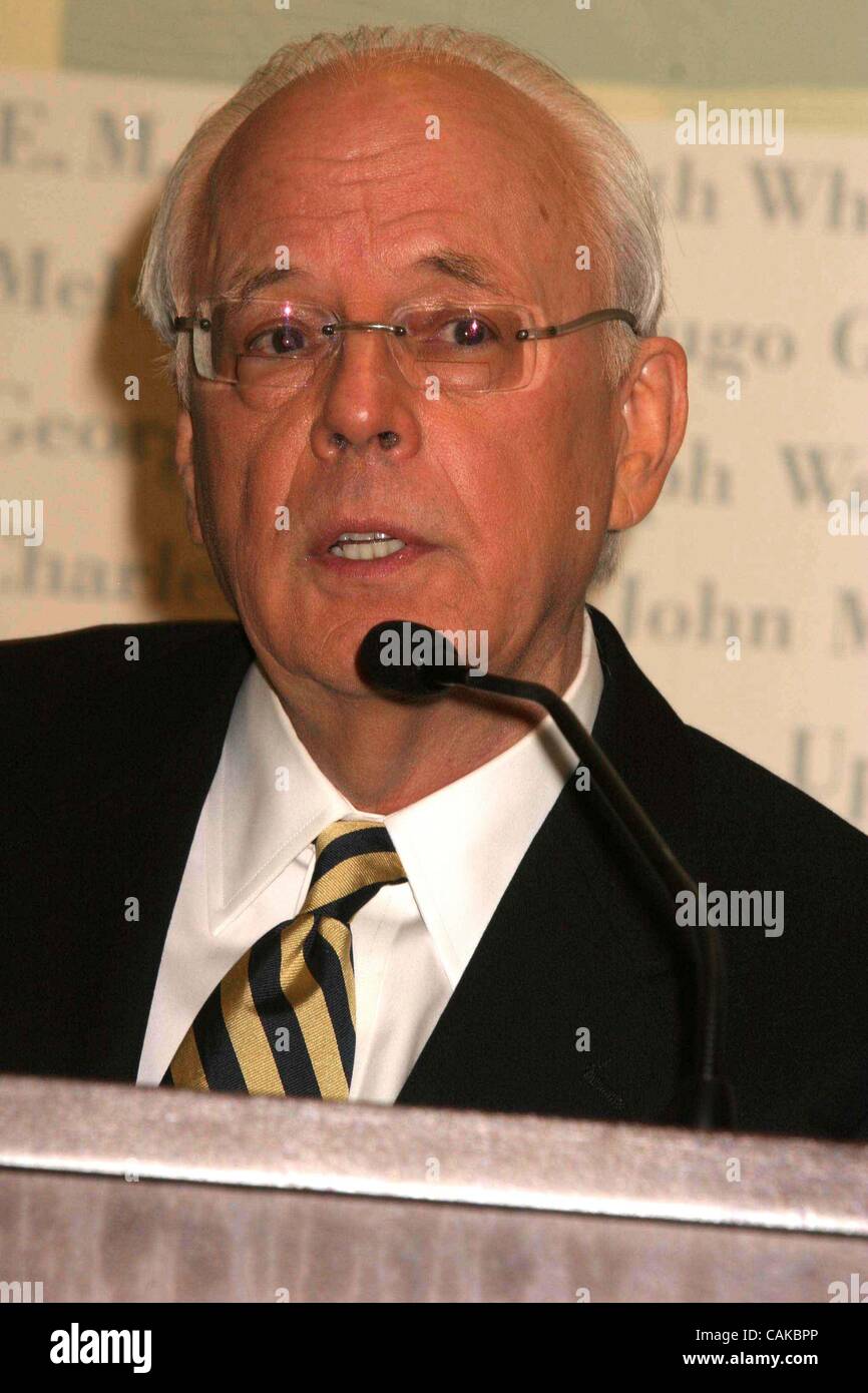 Sept. 13, 2007 - New York, New York, U.S. - JOHN DEAN DISCUSSES HIS NEW ...