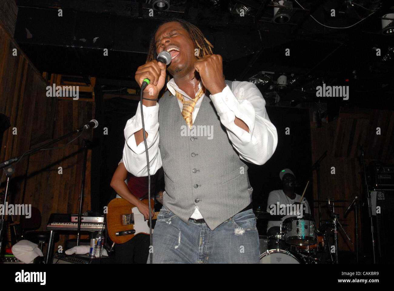 Sep. 13, 2007 Austin, TX; USA, Singer RYAN SHAW performs live as his ...