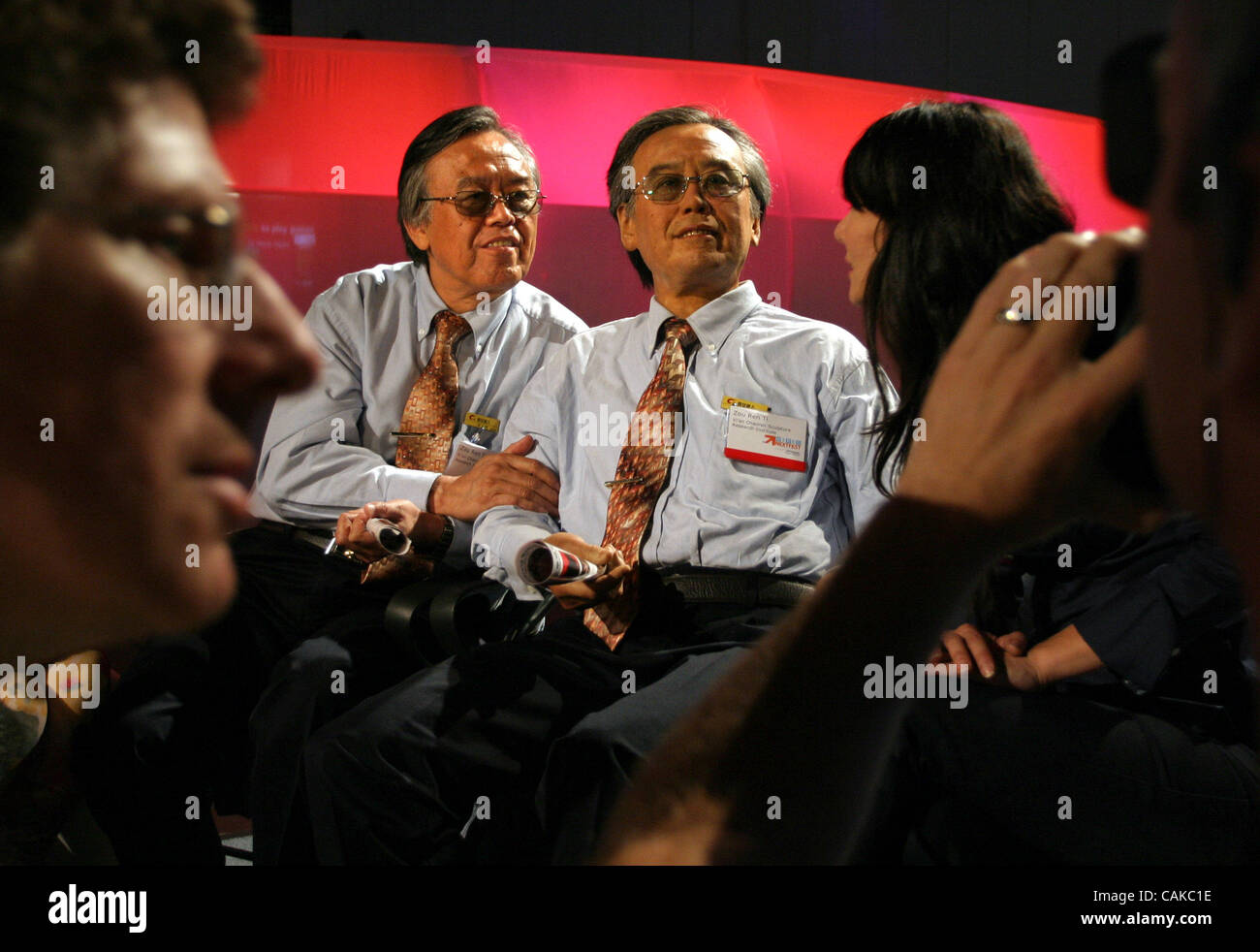 Sep 13, 2007 - Los Angeles, CA, USA - ZOU REN TI , left ,and his ...
