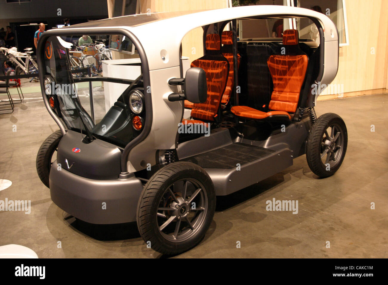 Sep 13, 2007 - Los Angeles, CA, USA - At the Wired Nextfest show held ...