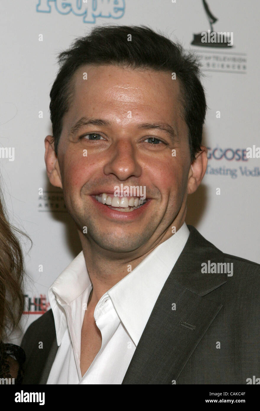 Sep 14, 2007 - Hollywood, CA, USA - Actor JOHN CRYER arrives at the ...