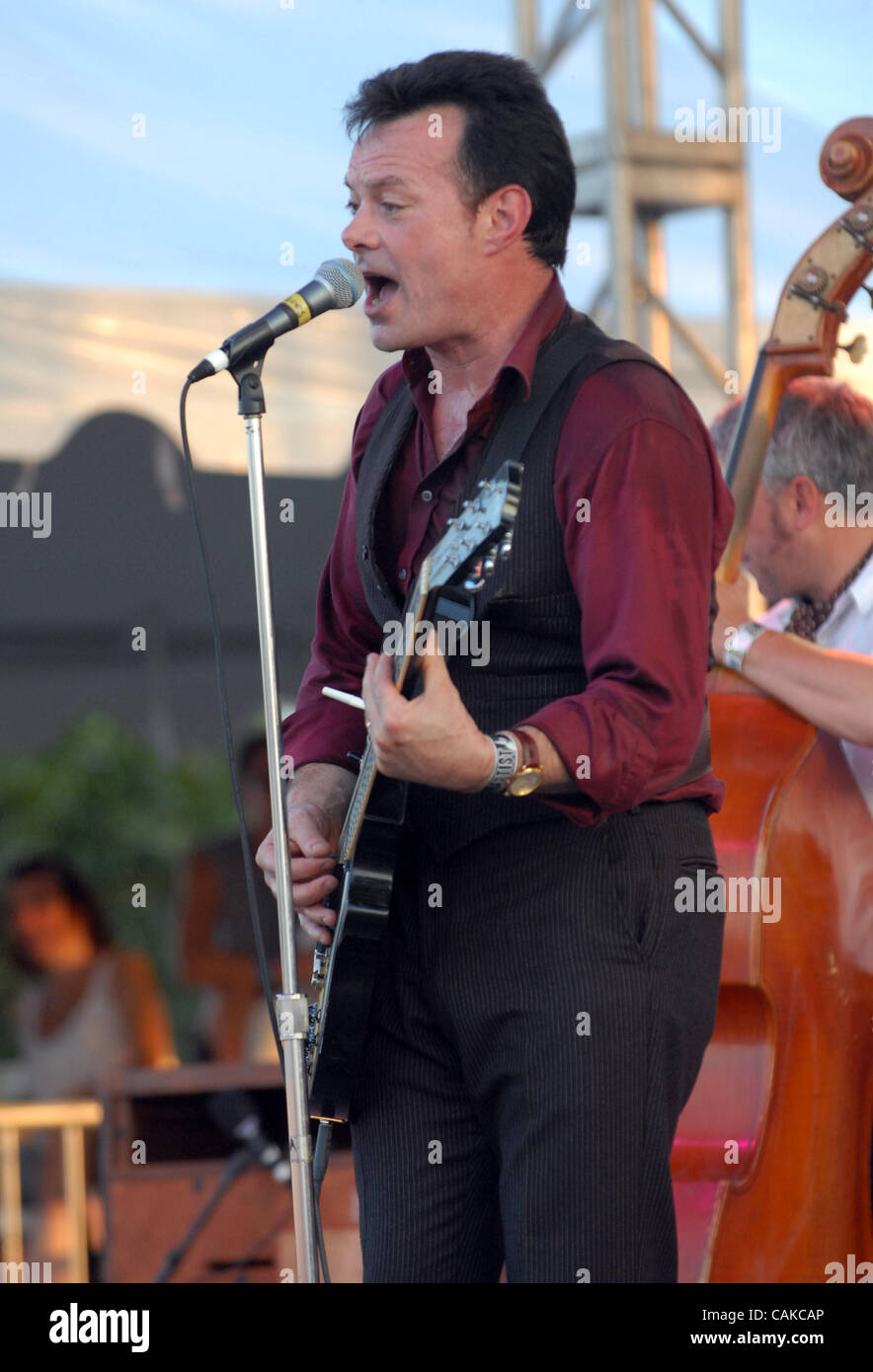 Sep. 14, 2007 Austin, TX; USA, Musician JAMES HUNTER performs live at ...