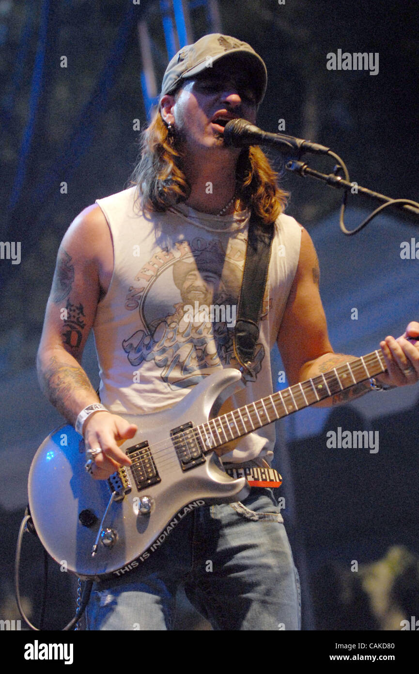 Sep. 15, 2007 Austin, TX; USA, Singer / Guitarist CODY CANADA of the ...