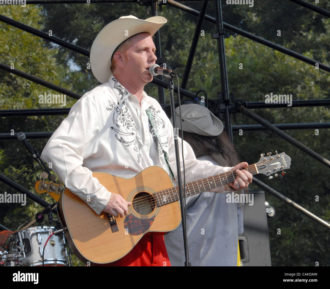 Sep. 15, 2007 Austin, TX; USA, Musician TRENT SUMMAR and the New Row ...