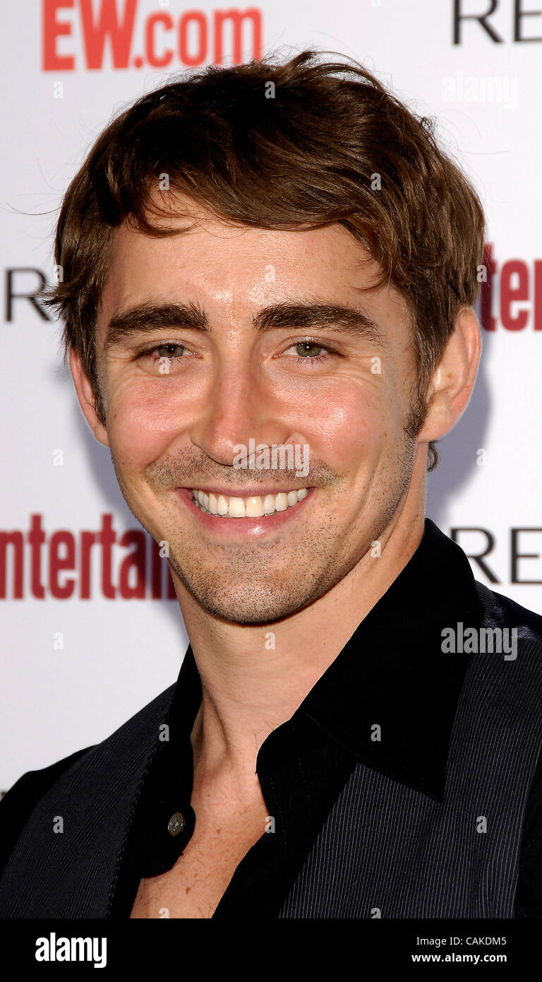 Lee pace emmy hi-res stock photography and images - Alamy