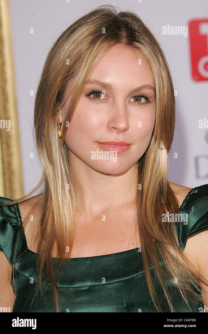 Sara carter hi-res stock photography and images - Alamy