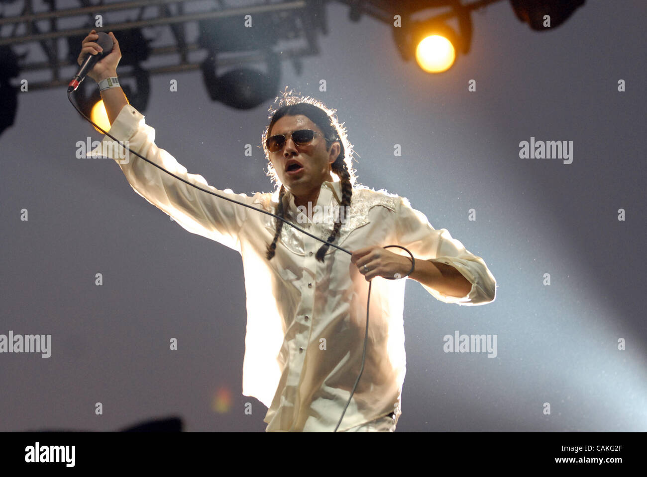 Sep. 16, 2007 Austin, TX; USA, Singer AARON BEHRENS of the band ...