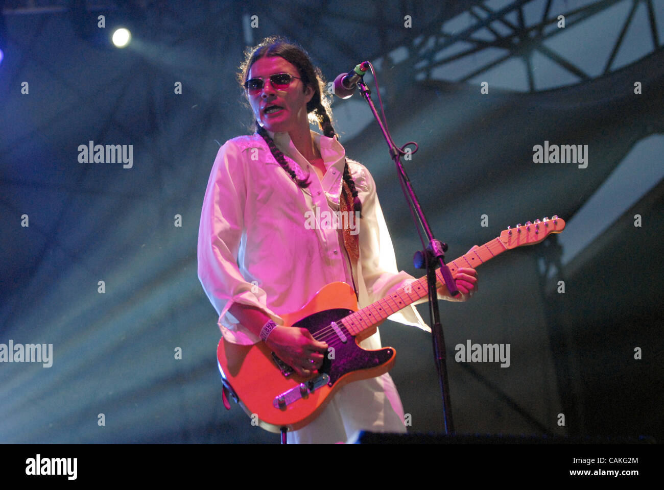 Sep. 16, 2007 Austin, TX; USA, Singer AARON BEHRENS of the band ...