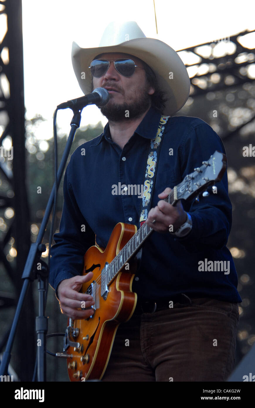 Sep. 16, 2007 Austin, TX; USA,- Musician JEFF TWEEDY of the band Wilco ...