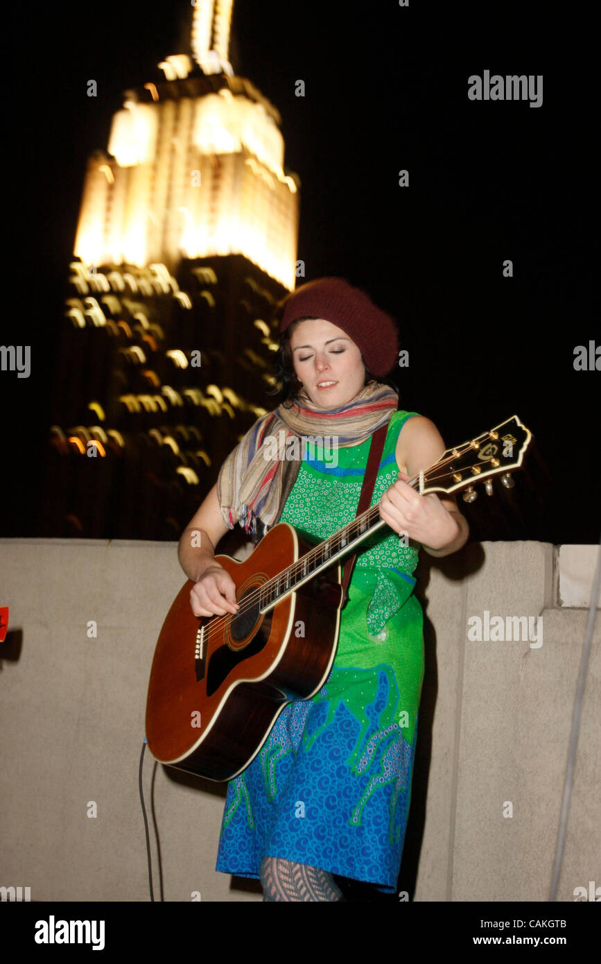 Carina Round performing in Manhatten September 17th, 2007 Stock Photo ...