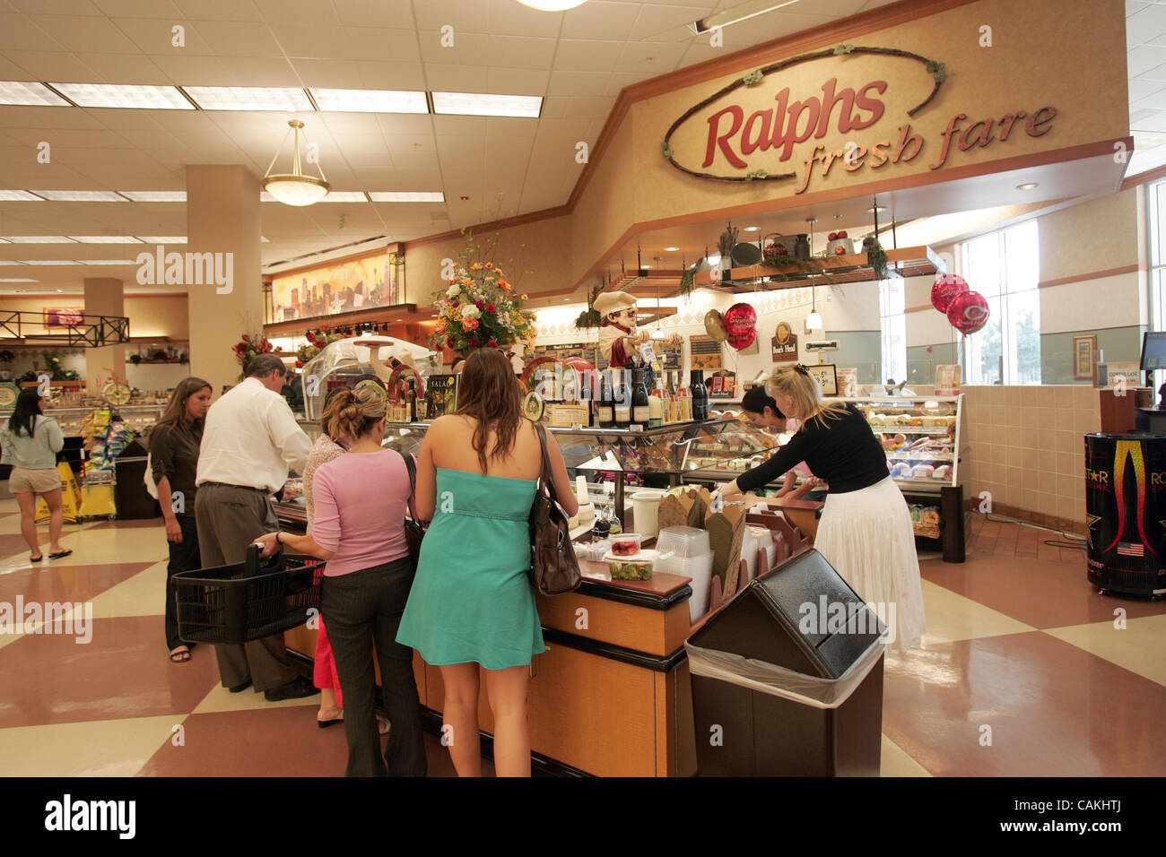Ralphs Fresh Fare Logo