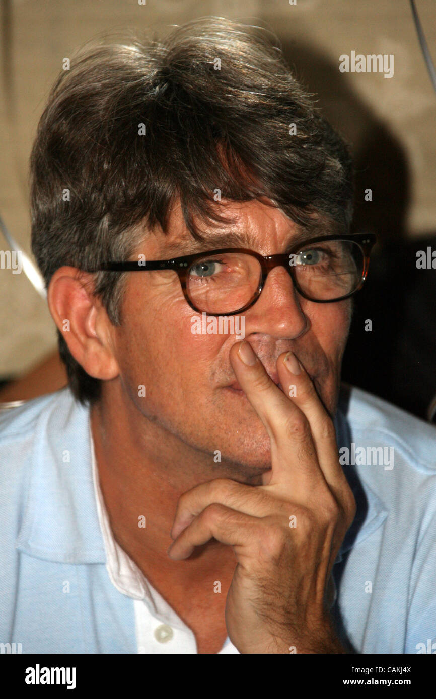 American actor Eric Roberts partying in a restaurant on Tverskaya ...