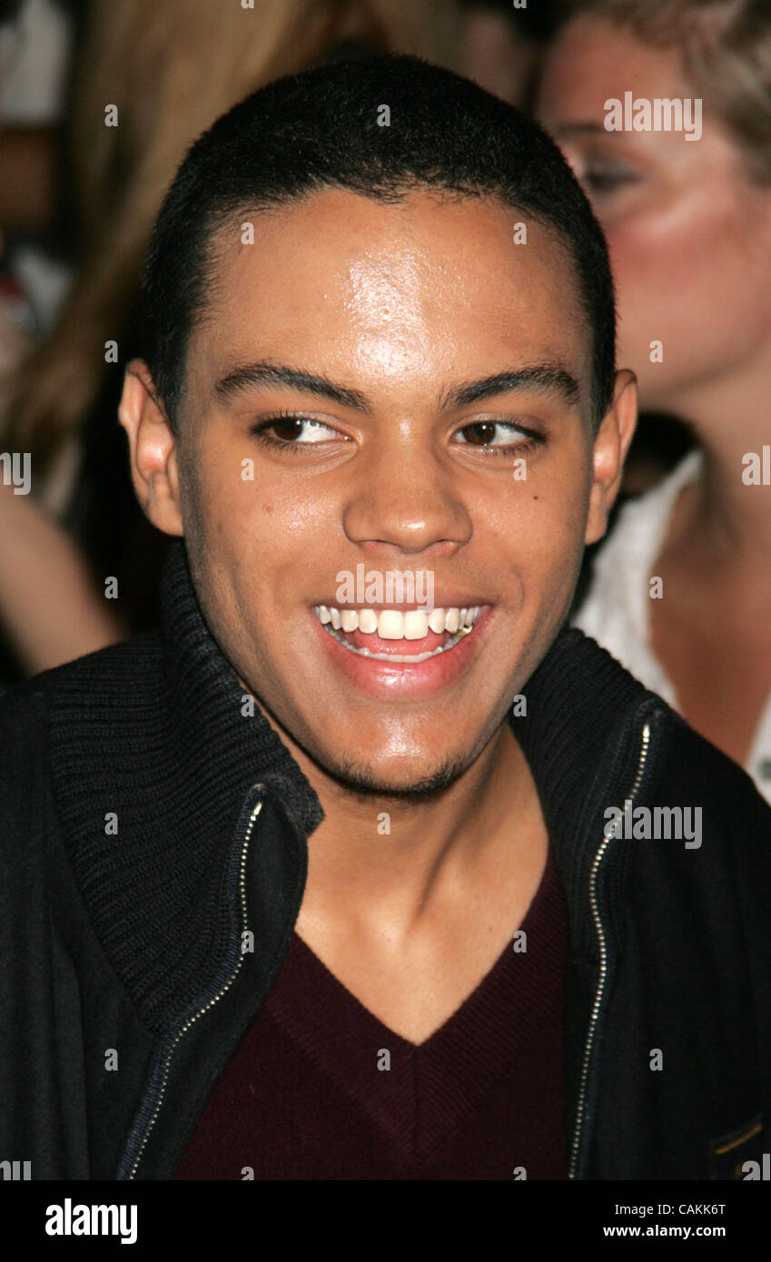 Sep 07, 2007 - New York, NY, USA - Actor EVAN ROSS at the arrivals of ...