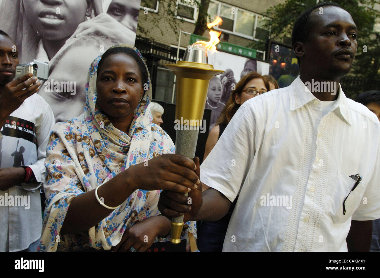 Niemat Ahmadi (L), originally form Northern Darfur and now living in NJ ...